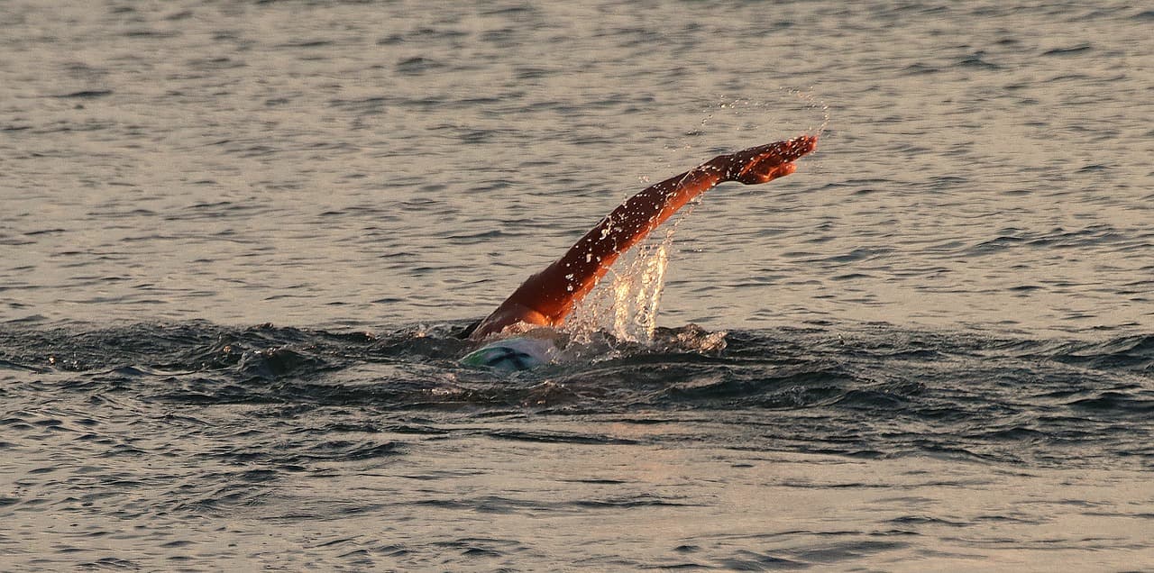 Comment bien nager le crawl? - Impulsion - Voyages Sportifs